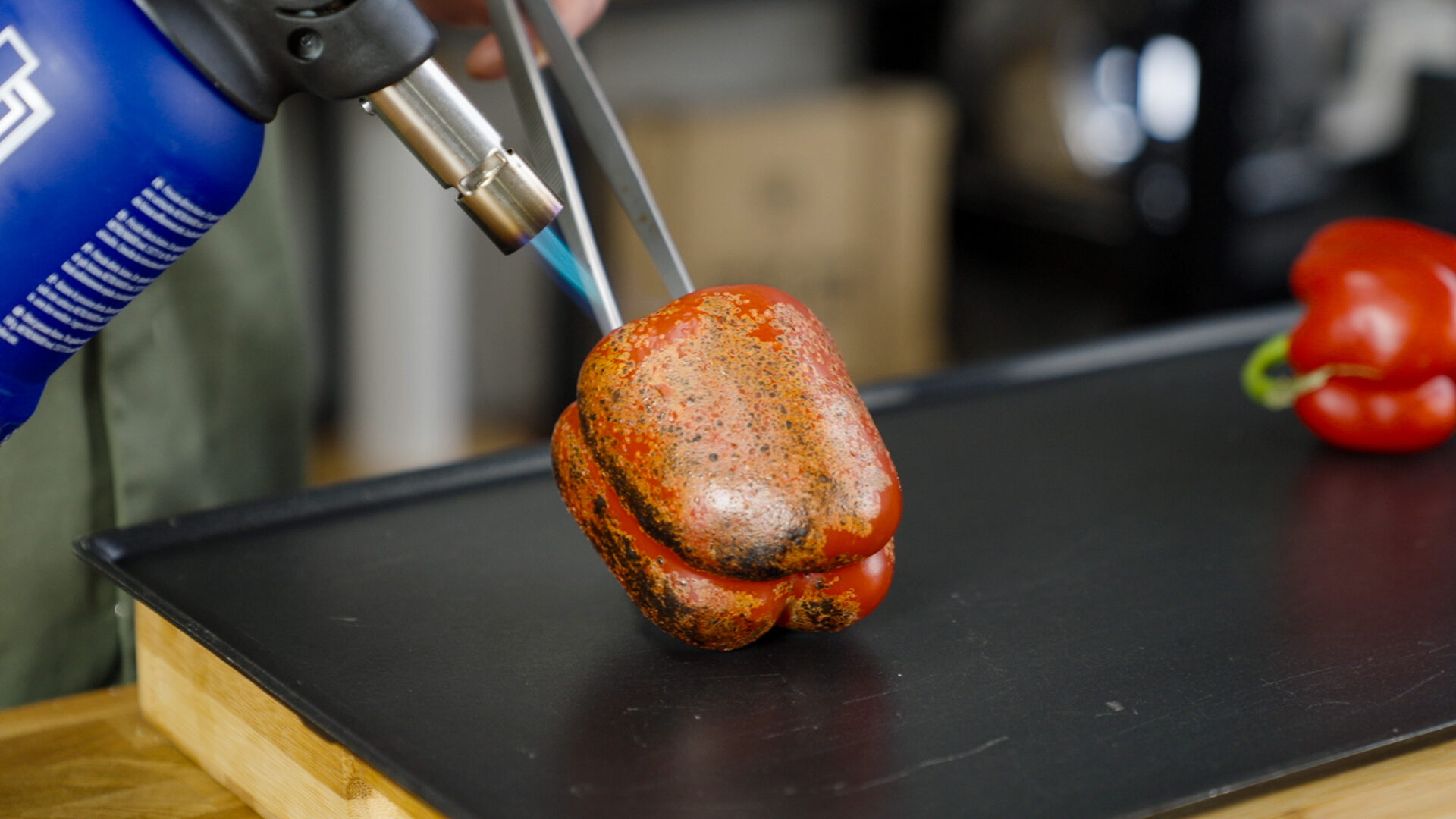 Bell Pepper Peeling: Oven vs. Flame Torch Method – chefnerds.com